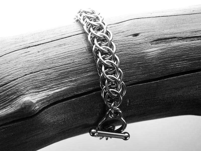 STAINLESS STEEL BRACELETS 18SWG (0.104" DIAMETER WIRE)