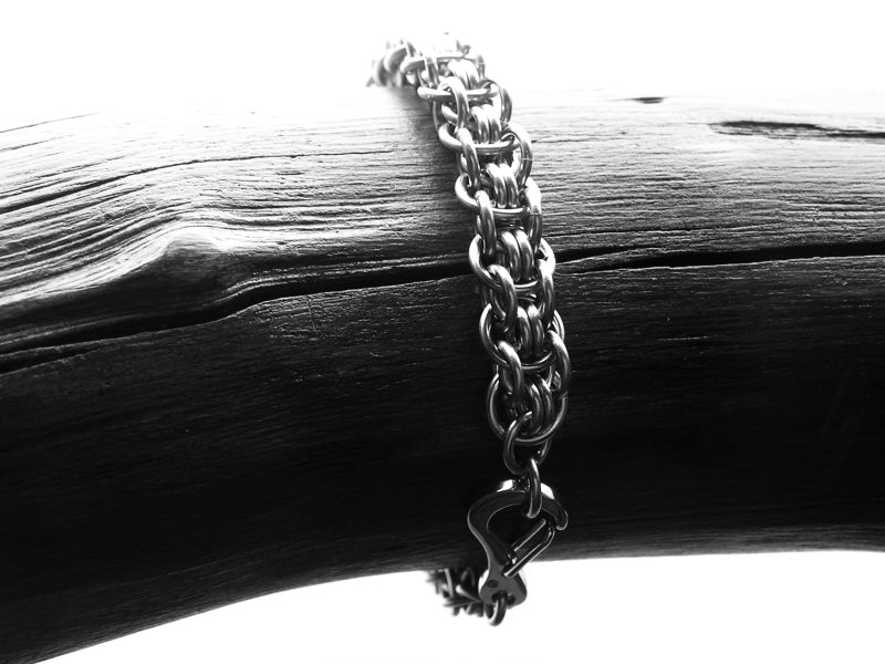 STAINLESS STEEL BRACELETS 18SWG (0.104" DIAMETER WIRE)